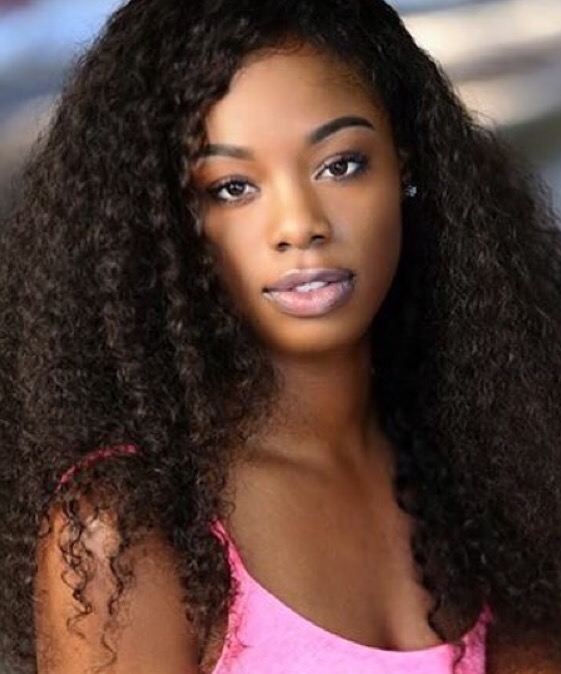 Siani Lee – Cindy Romano